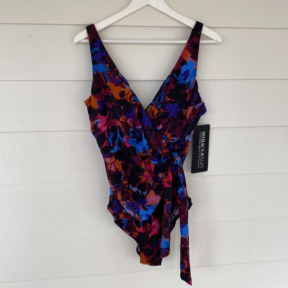 Miraclesuit | Swim | Nwt Miraclesuit Solstice Gamine Swimsuit In Wine ...